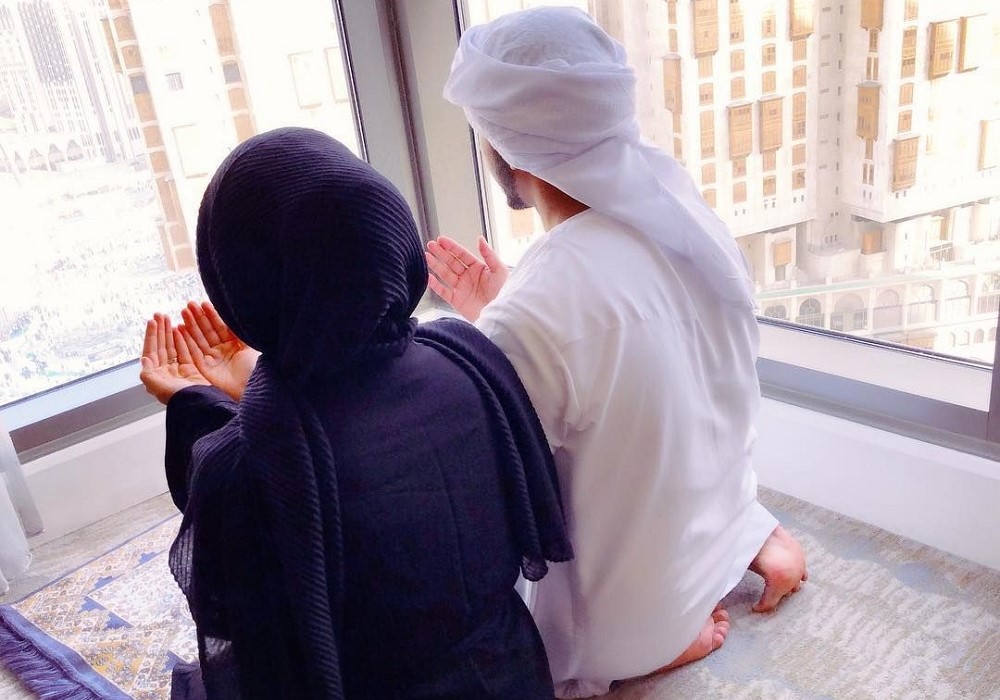 Sabar dalam Doa, Ikhlas dalam Salat, Bahagia dalam Hidup | Majelis ...